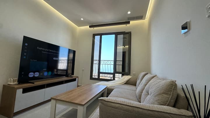Sea Breeze 1br | Salmiya | Wi-fi Netflix I Tods 4k - Kuwait