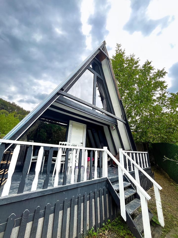 Doğa İçInde Lüks Bungalov Isıtmalı Jakuzi & Havuz - Sapanca