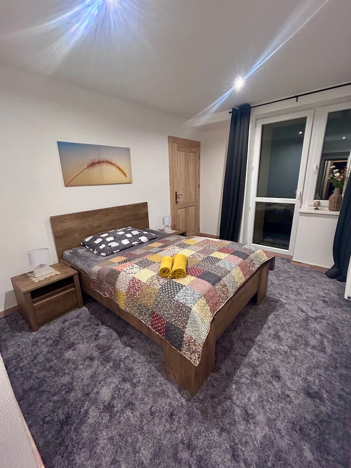 ÚTulná Izbička - Stary Smokowiec