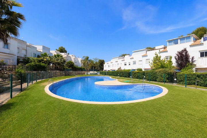 Nature Plus - Barbecue - Jacuzzi - Piscine - Tarragona, España