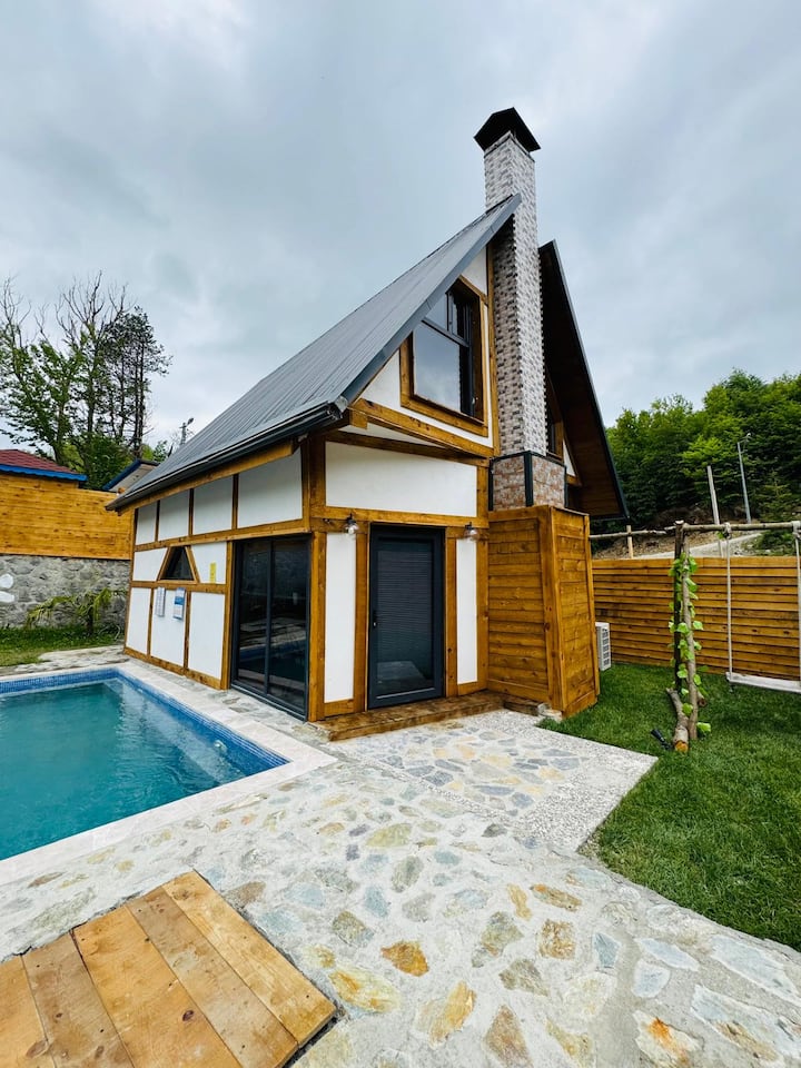 Bungalov Sapanca  Küçükköy  Sıcak Havuzlu Jakuzili - Sapanca