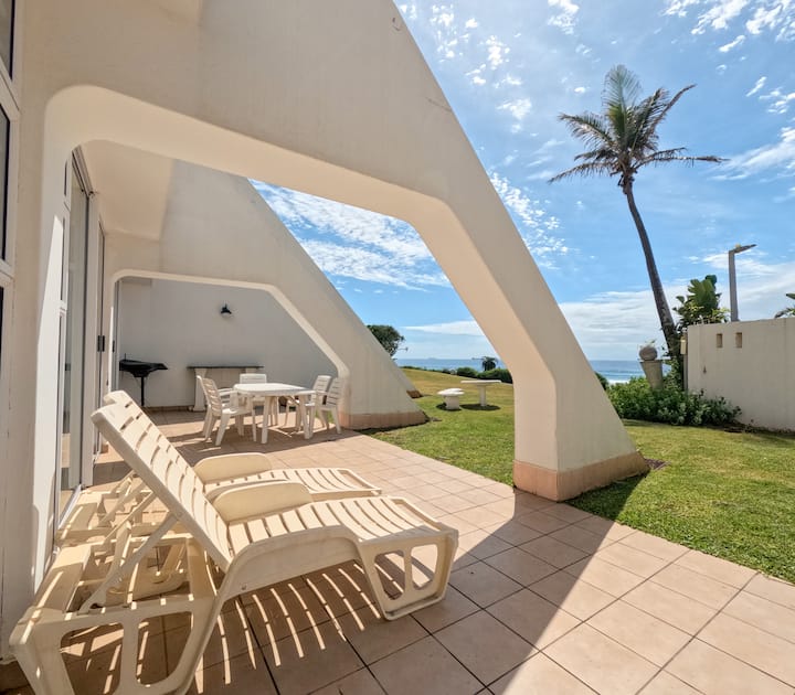 3 Bedroom Luxury Apartment With Sea View - Umhlanga