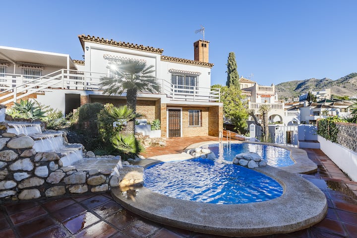 Villa Los Tamarindos - Nerja
