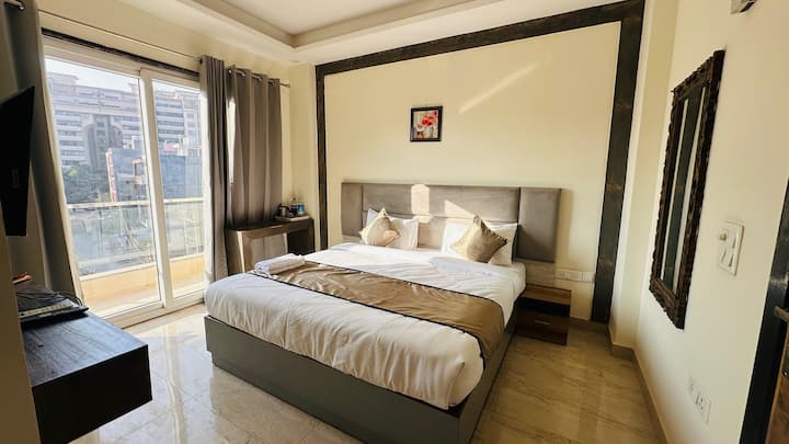 Ostan"s Golf Course - Gurgaon