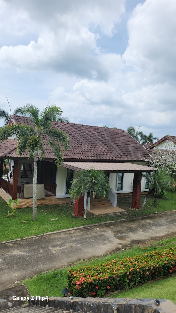 Villa B Chaya Village - A Shared Pool & Jacuzi - Changwat Krabi