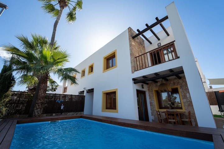 New Villa Aura 1 Townhouse W Pool Near Ibiza - Île de Ibiza