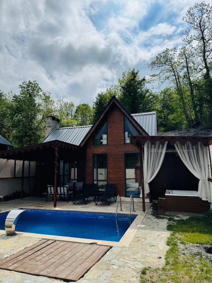 Bungalov Sapanca Küçükköy Sıcak Havuzlu Jakuzili - Sapanca