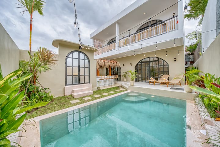 3br Chic Berawa Villa •Pool• Close To Beach Clubs - Indonesia