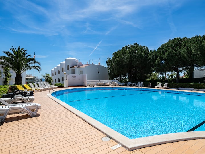Brandy Orange Apartment, Armacao De Pera, Algarve - Porches