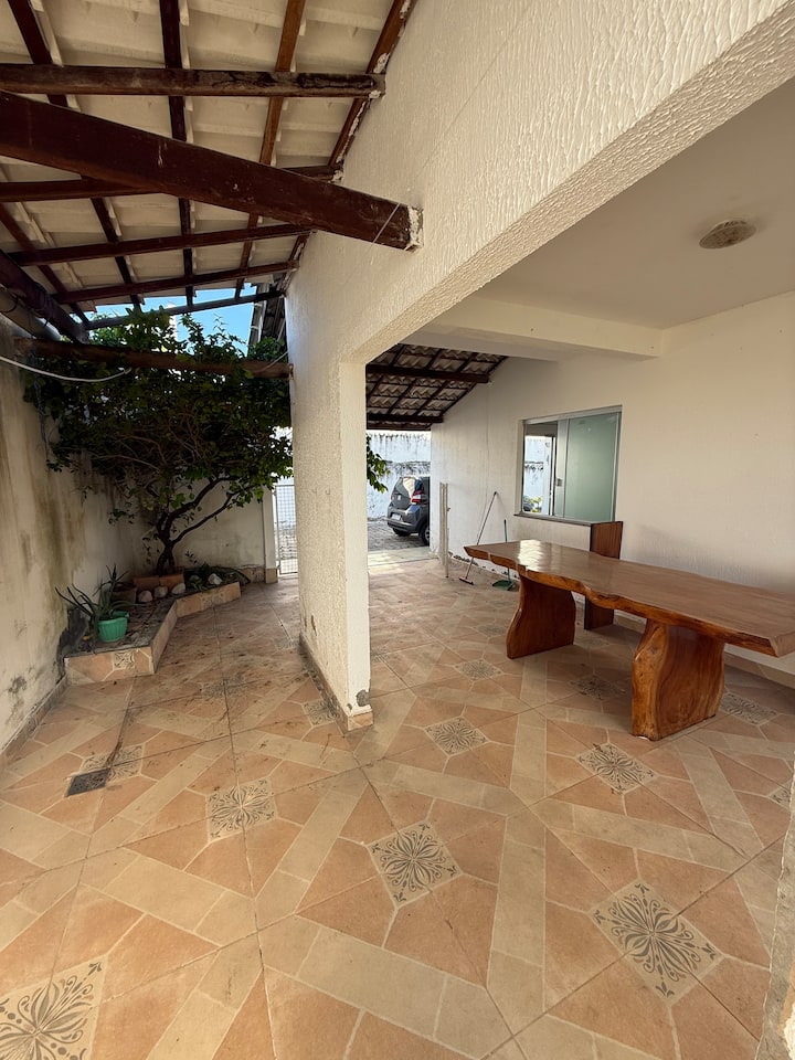 Casa Ampla Na Praia De Ipitanga- A 5 Min Do Mar - Lauro de Freitas