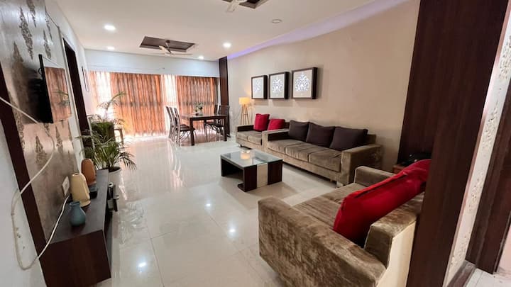 Very Spacious 4bhk Flat - Indore