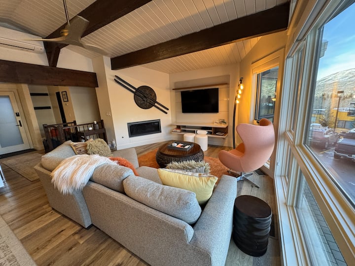 Ski In/ Ski Out Aspen Mountain Lift 1a Condo - Aspen