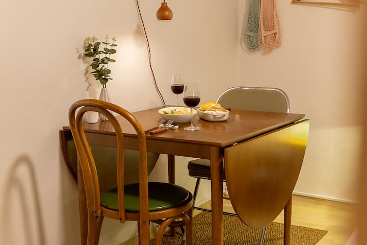 New 망원역 도보 3분, 홍대인근, 룸 2, 퀸침대2, 짐보관 무료 - Séoul