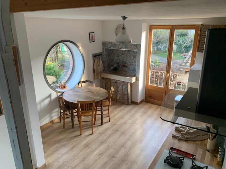 Maison De Ville - Isère