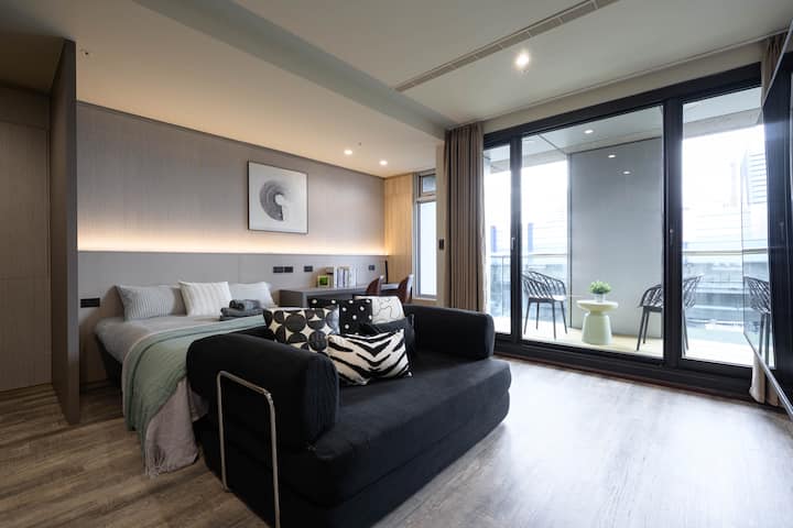 月租3mins忠孝新生全新電梯4人公寓/近華山三創/洗脫烘/廚區/免治馬桶/高速wifi/全景陽台9 - Taipei