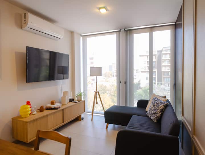 Brand-new 2br Apartment In Americana Area·wifi·a/c - Guadalajara