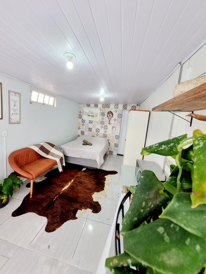 Mar_hospedaria, 600mts Do Mar.
Proximo A Comércio! - Navegantes