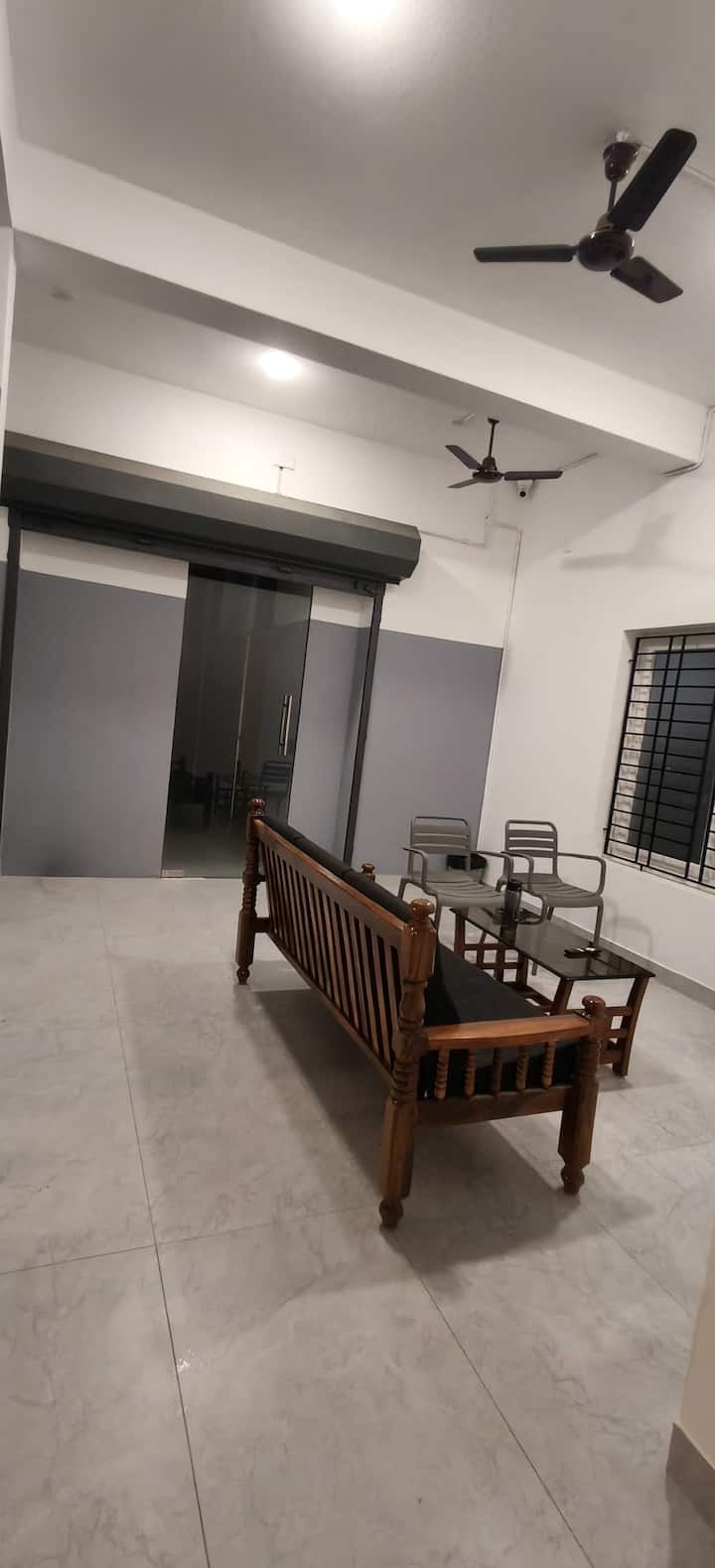 Mens Zostel Type Stay@ Thoraipakkam, Omr, Near Iit - Chennai