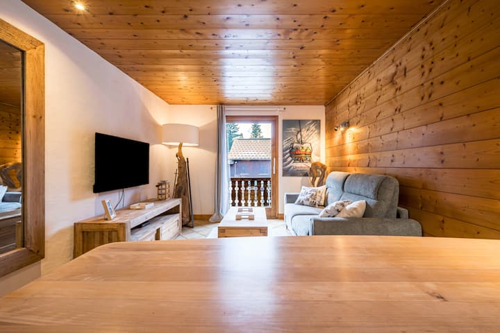 Argentière 7p Vue Aiguille Du Midi – Proche Pistes - Chamonix