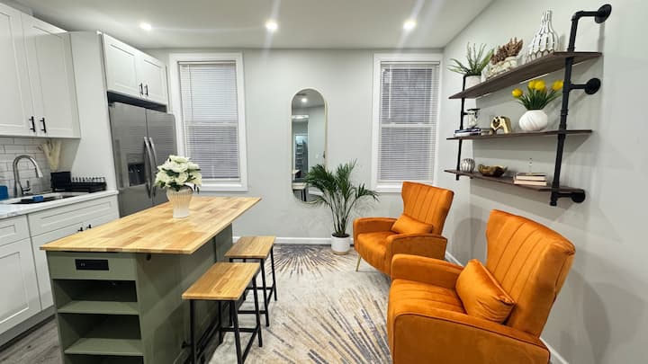 Smart Private Room Near Nyc• Shared Apt • Sleeps 3 - New Jersey