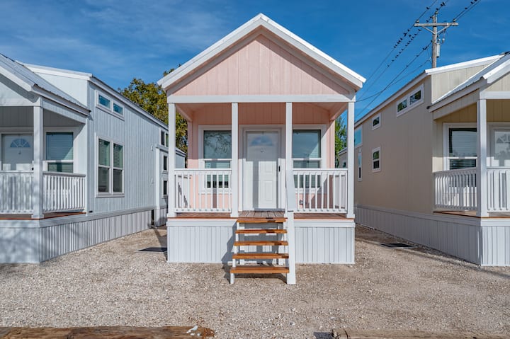 The Keys Of Poc
Unit 5 1/1 W Loft And 2 Bunk - Port O'Connor, TX