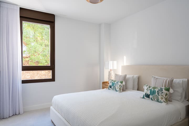 New Built City Apartment With Outdoor Pool And Gym - Estepona
