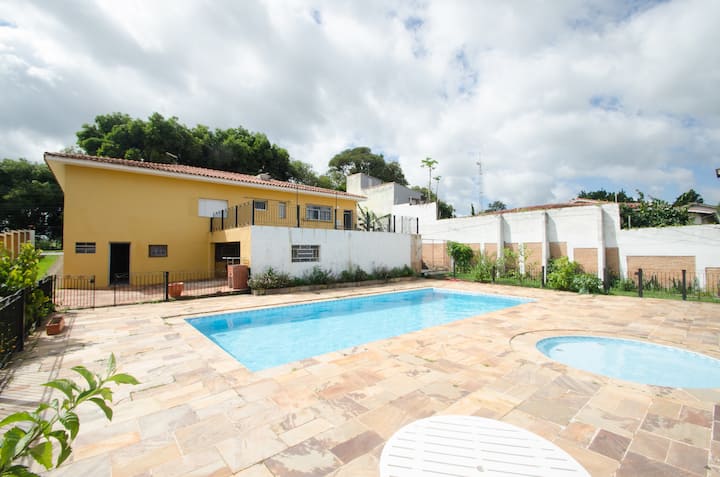 Casa Com Piscinas Próximo Ao Lago Do Taboão - Bragança Paulista