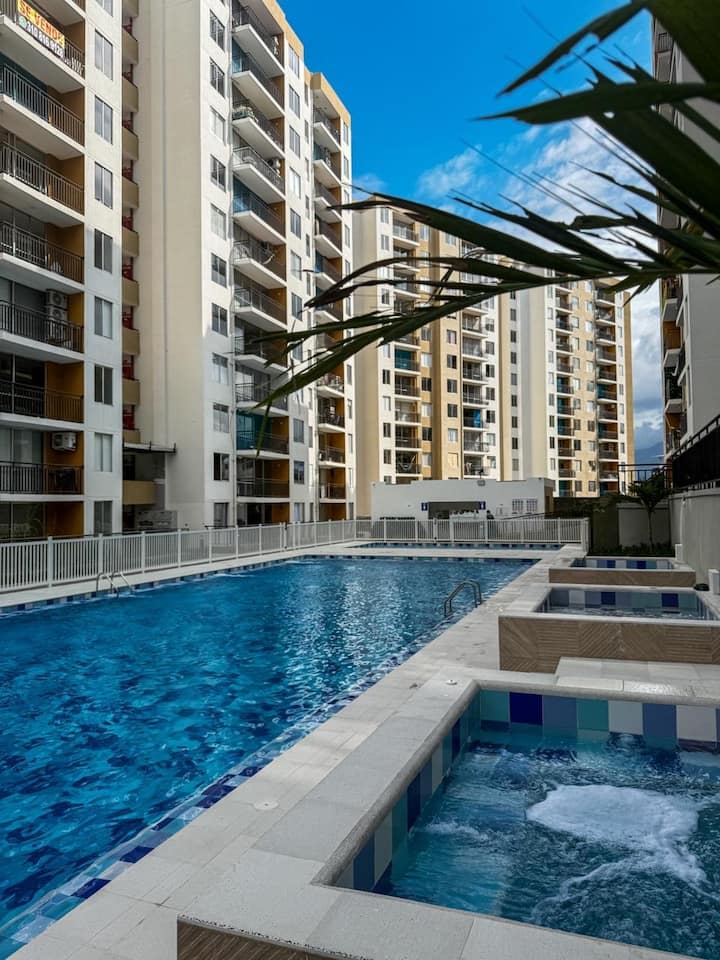 Apto Con Piscinas, Jacuzzis Y Sauna En Melgar - Melgar