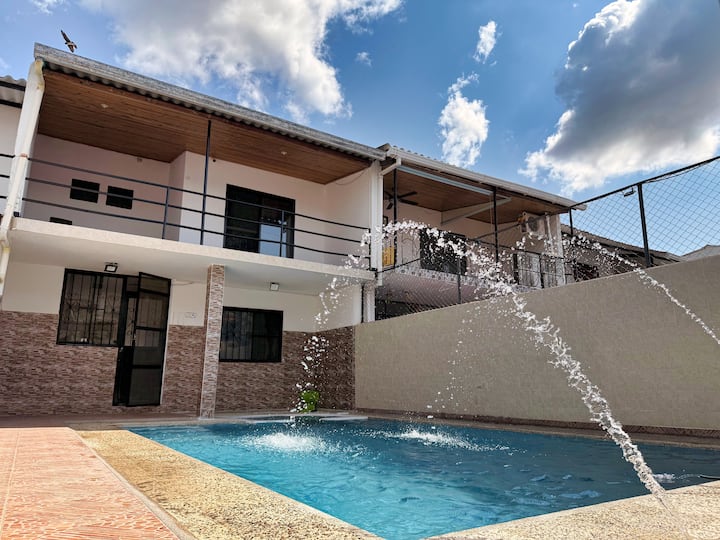 Condominio | Piscina Privada, Bolirrana Y Confort - Girardot
