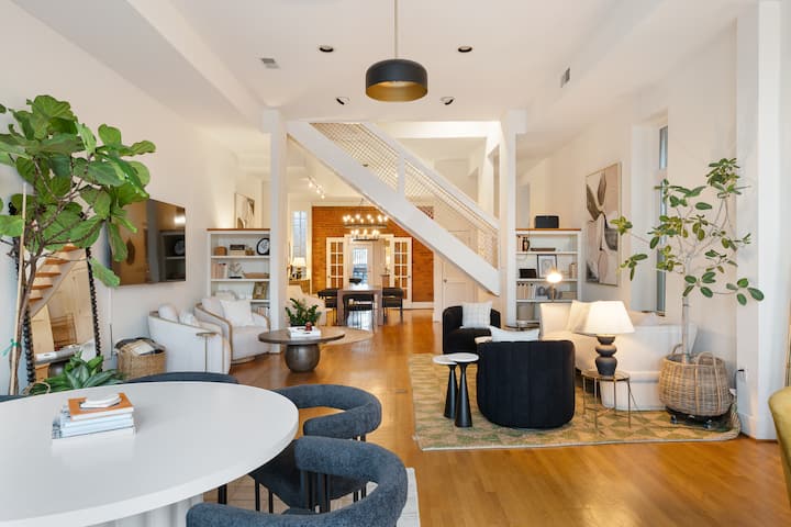 Luxury Urban Loft On Market Street | Bourbon Trail - 루이빌