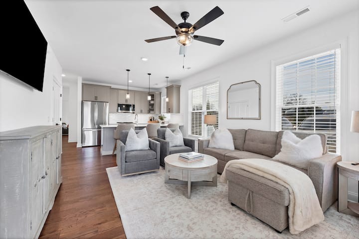 Condo In Downtown Maryville - Maryville, TN