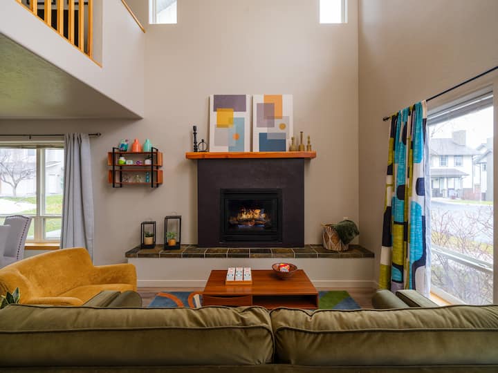 Modern Montana Retreat | 3br + Loft | 2.5ba - 보즈먼