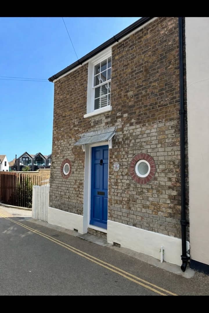 Eightbells - Cosy Retreat By The Sea - Whitstable