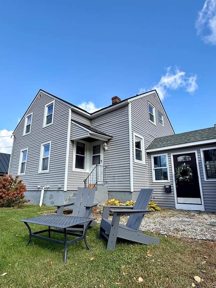 Hilltop Haven - Walk To Town - Waterbury Village Historic District