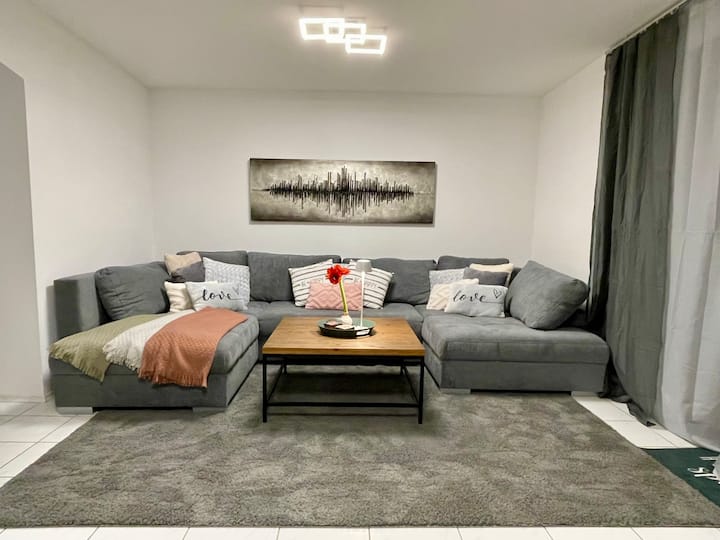 5-zi-ferienhaus 140 M² Für 9 Mit Terrasse & Garten - Poing