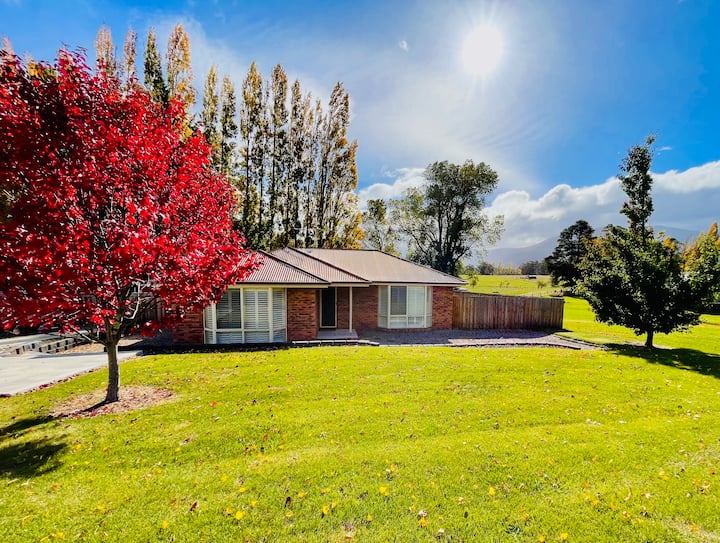 Charming Huon Valley Home - Huonville