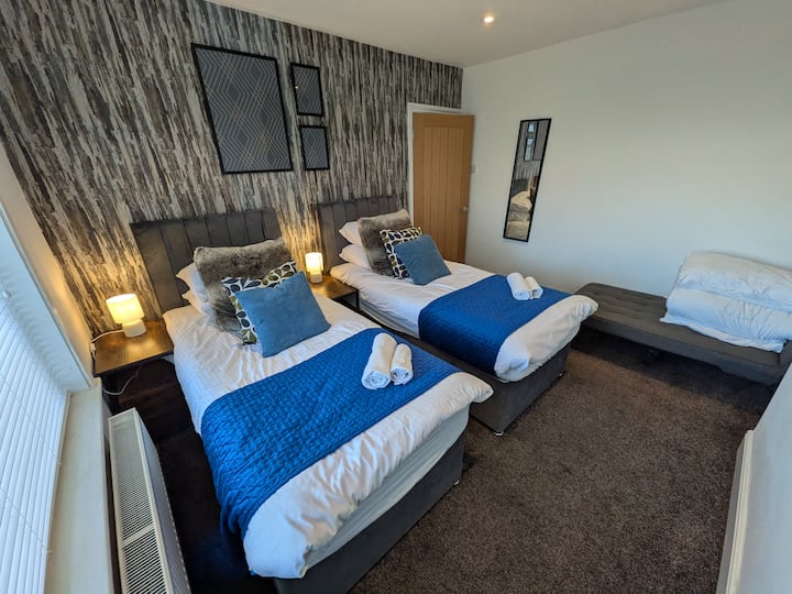 Filton Home From Home. 11 Beds. Self Check In. - Brístol