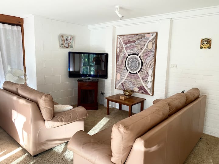 Simple Stop Over Accommodation - Coffs Harbour, Australia