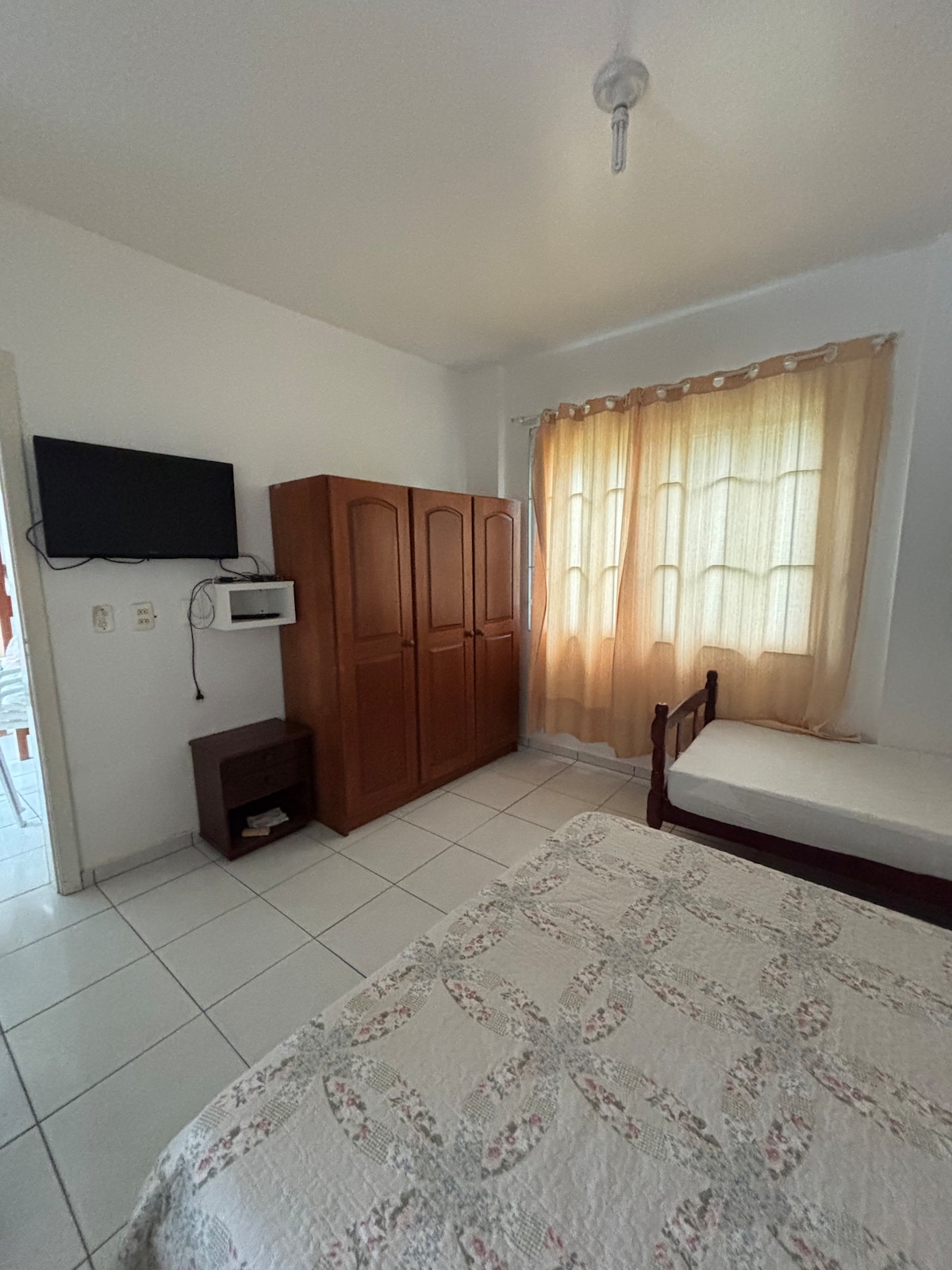 Kit de red en la planta baja - Casas en renta en Itapema, Santa ...