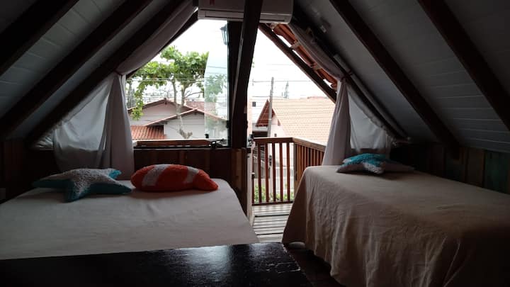 Chalé Praia • A 80m Do Mar Para 5 Pessoas - Navegantes