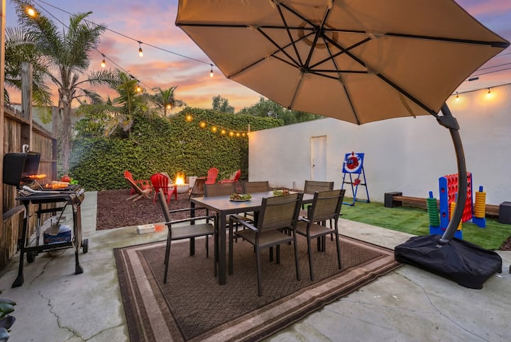 Belmont Shore Retreat | Hot Tub + Fire Pit + Games - Long Beach, CA