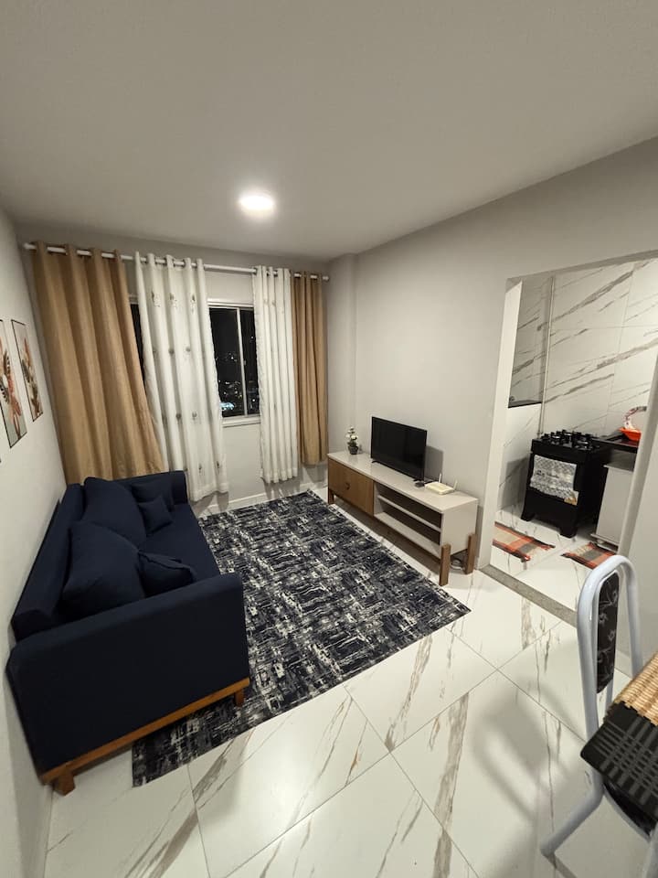 Ap. Clean, Espaçoso, Seguro, Condomínio Pelinca - Campos dos Goytacazes