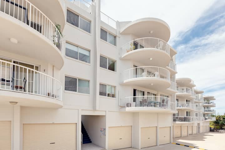Budget Family Friendly Apartment Near The Beach - Buderim