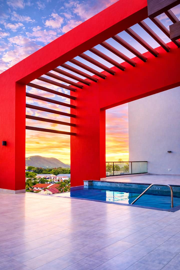 Parkhurst Skysuite | Prime Kingston 1br With Pool - Kingston