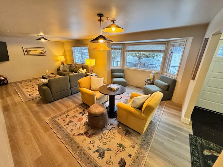 Mountain Hideout - New Remodel Seasoned Superhosts - Glenwood Springs, CO