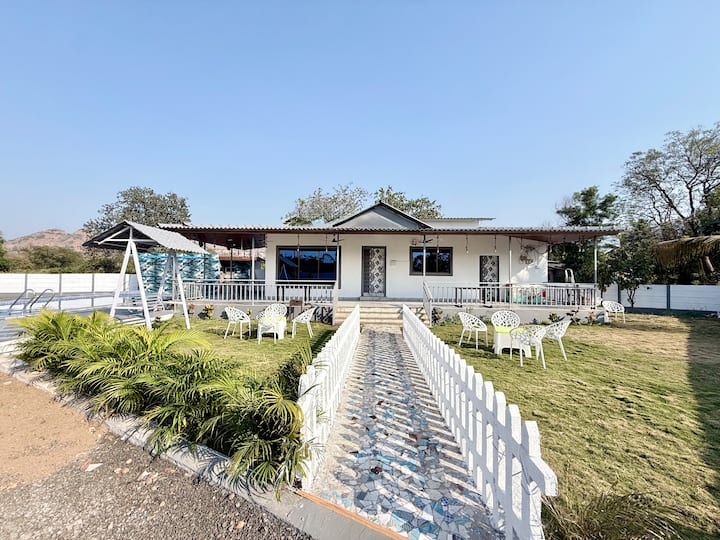 3bhk + Private Pool + Rain Dance + Garden - Neral