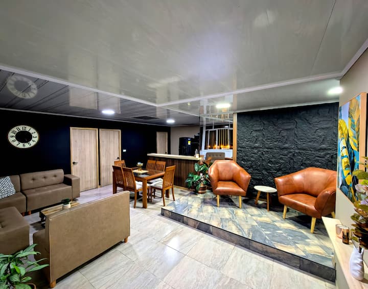 Agradable Apartamento A 15 Metros Del Parque - Salento