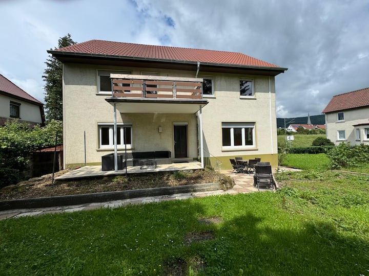 Schöne Wohnung Für Monteure Bis Zu 6 Personen. - Neuffen