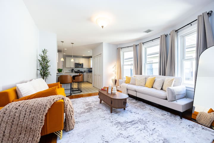 Stylish 4br By Tufts | 15 Min Boston, Sleeps 8-10 - Cambridge, MA