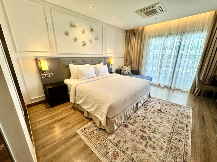 ※ Căn Hộ Khách Sạn 5 Sao @ Wyndham Golden Bay ※ - Da Nang